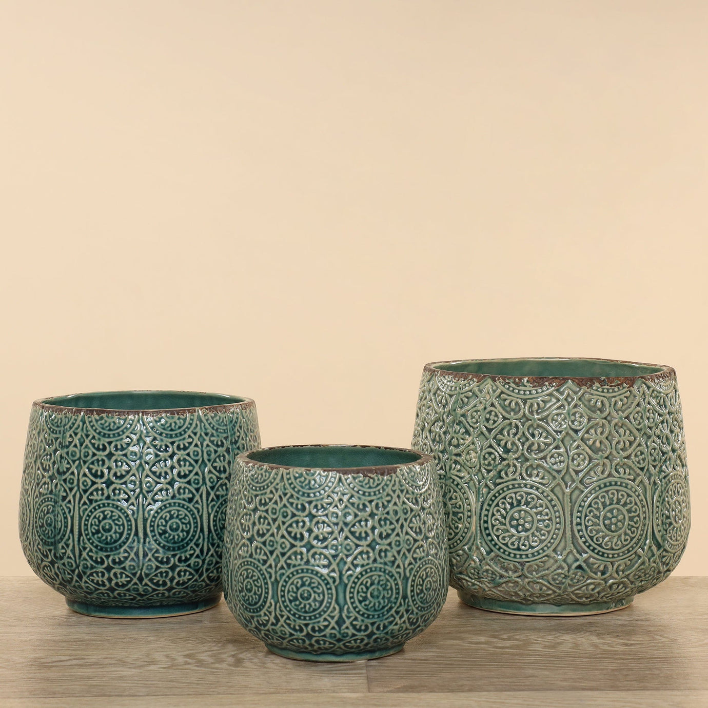 Shop Exquisite Ceramic Vases | Bloomr
